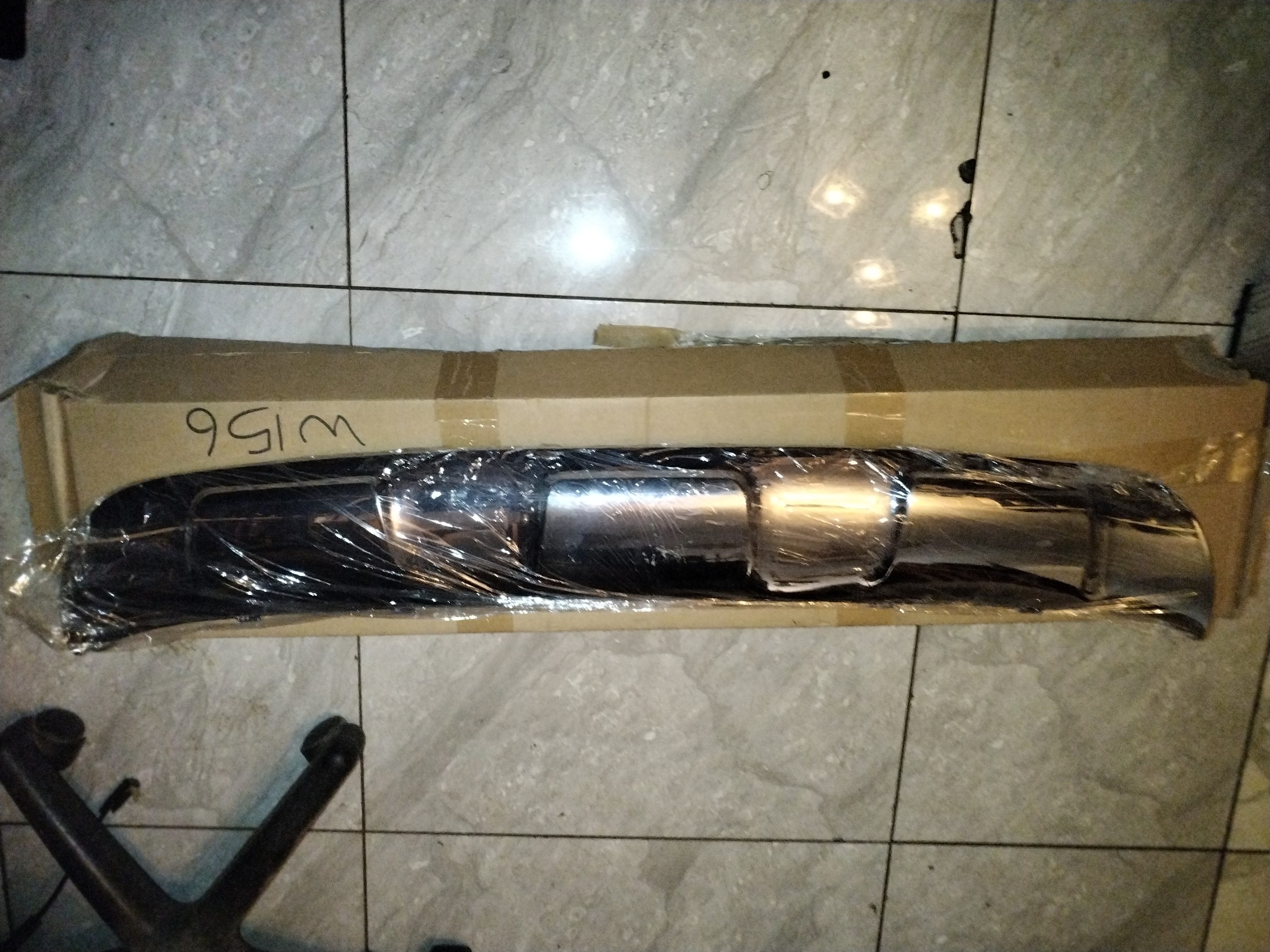 Bumper Front Chrome Centre w156 – A1568859600 new - Makayi Auto Group