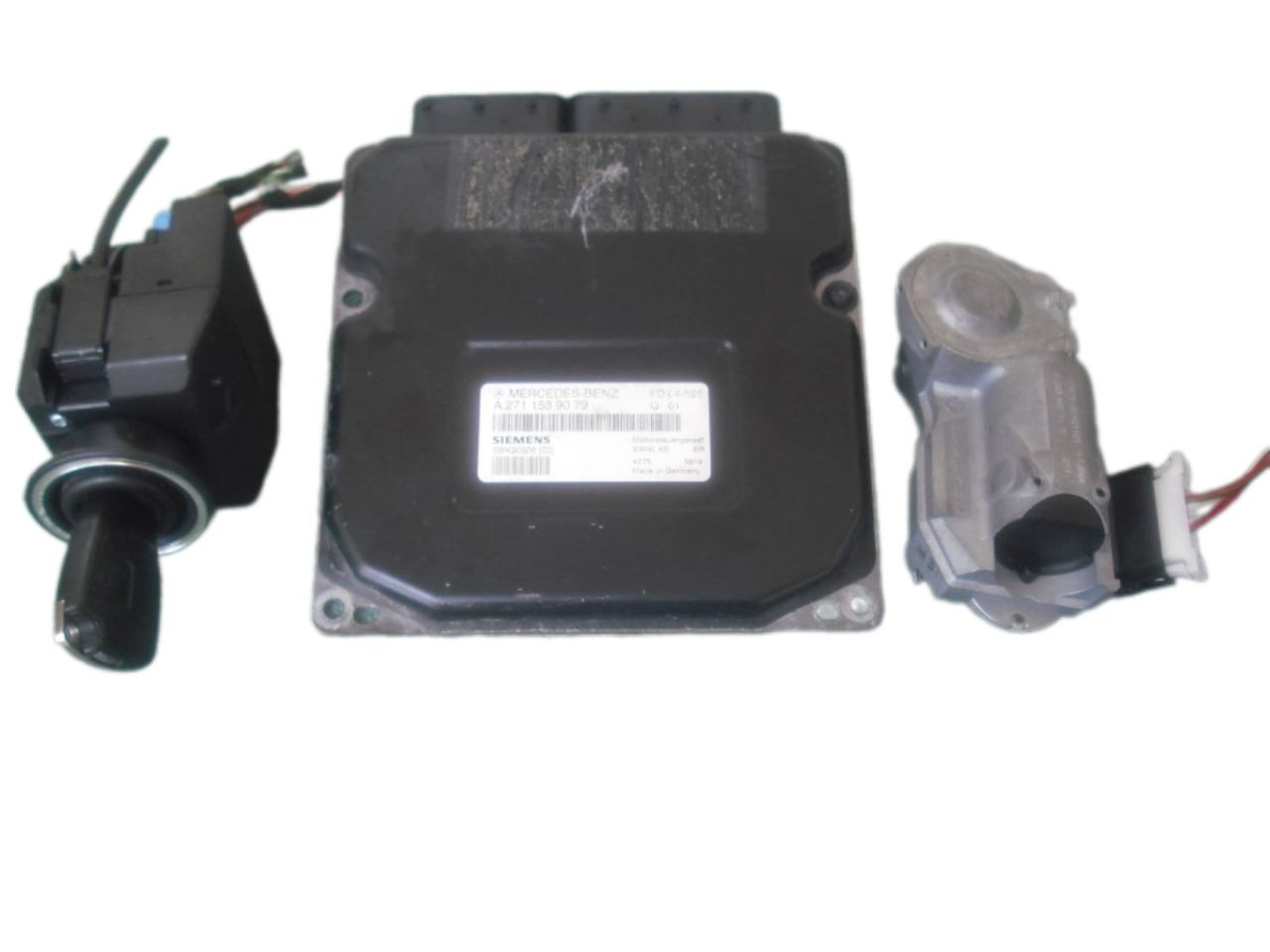 w203/m272 Complete lock set A2095453908 new - Makayi Auto Group